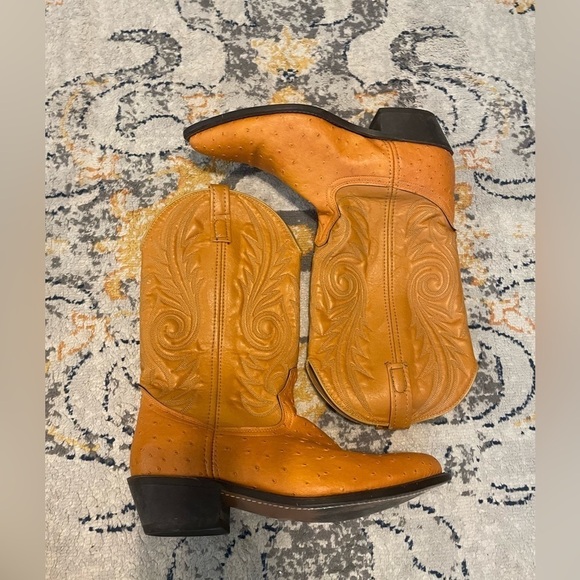 None | Shoes | Mens Light Brownish Yellow Cowboy Boots | Poshmark